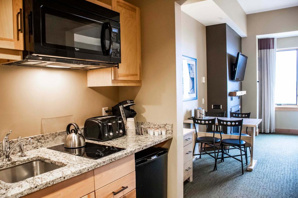 Hotel Jay & Conference Center | Jay Peak Resort