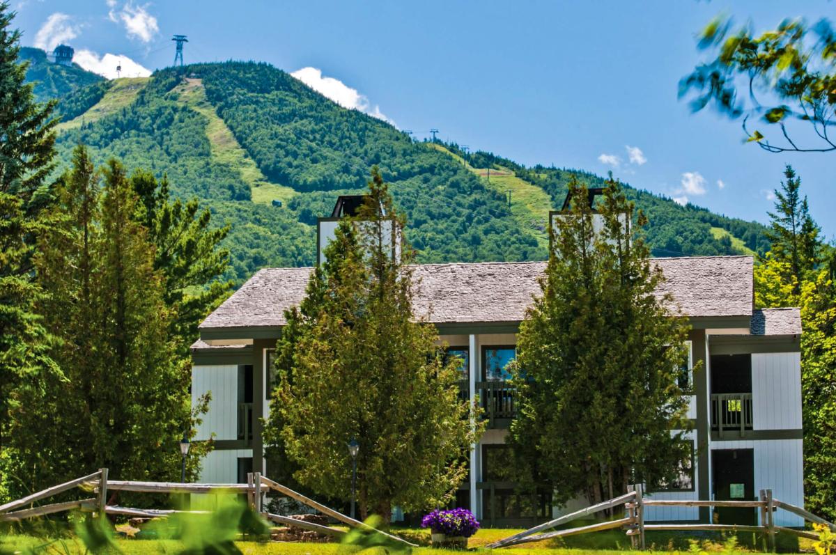 Book Your Vacation | Jay Peak Resort