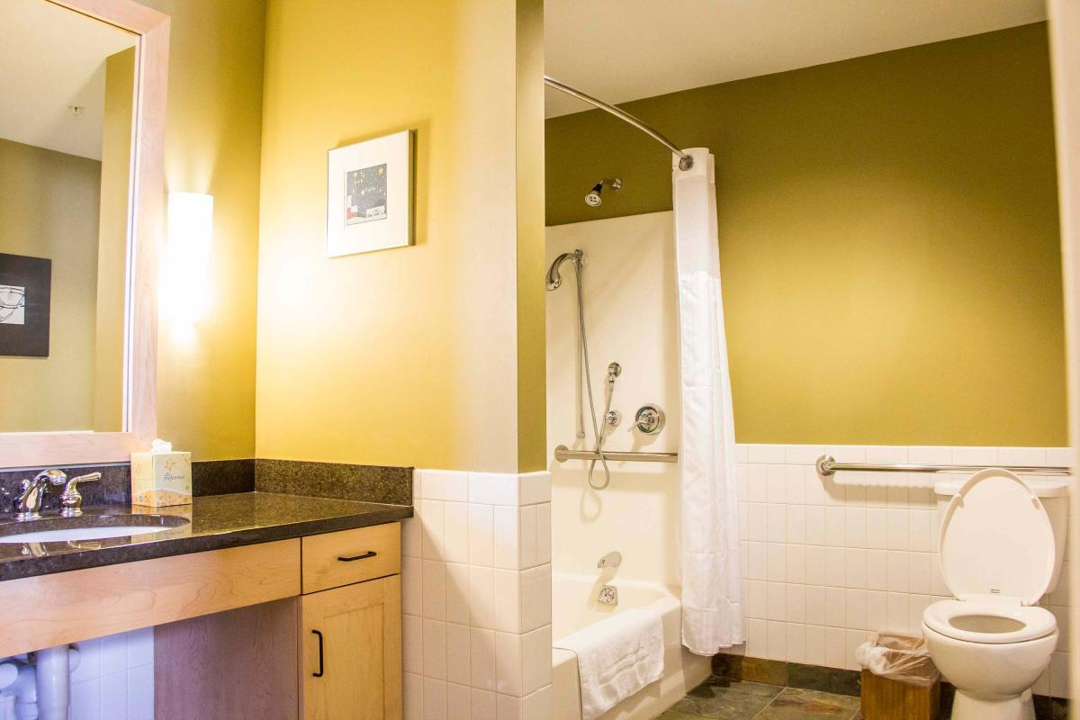 Clubhouse Suites | Jay Peak Resort